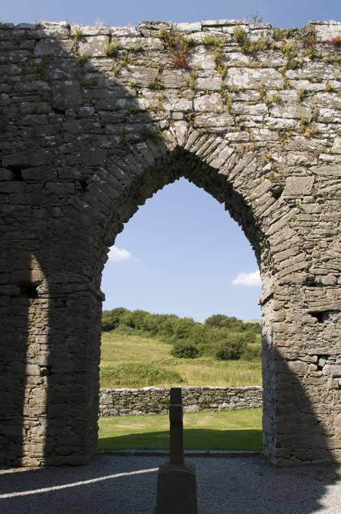 Corcomroe_Abbey_3570
